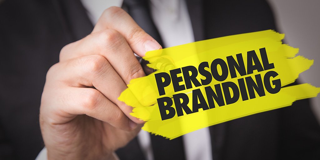 Building a Strong Personal Brand Through Storytelling – Benefacto ...